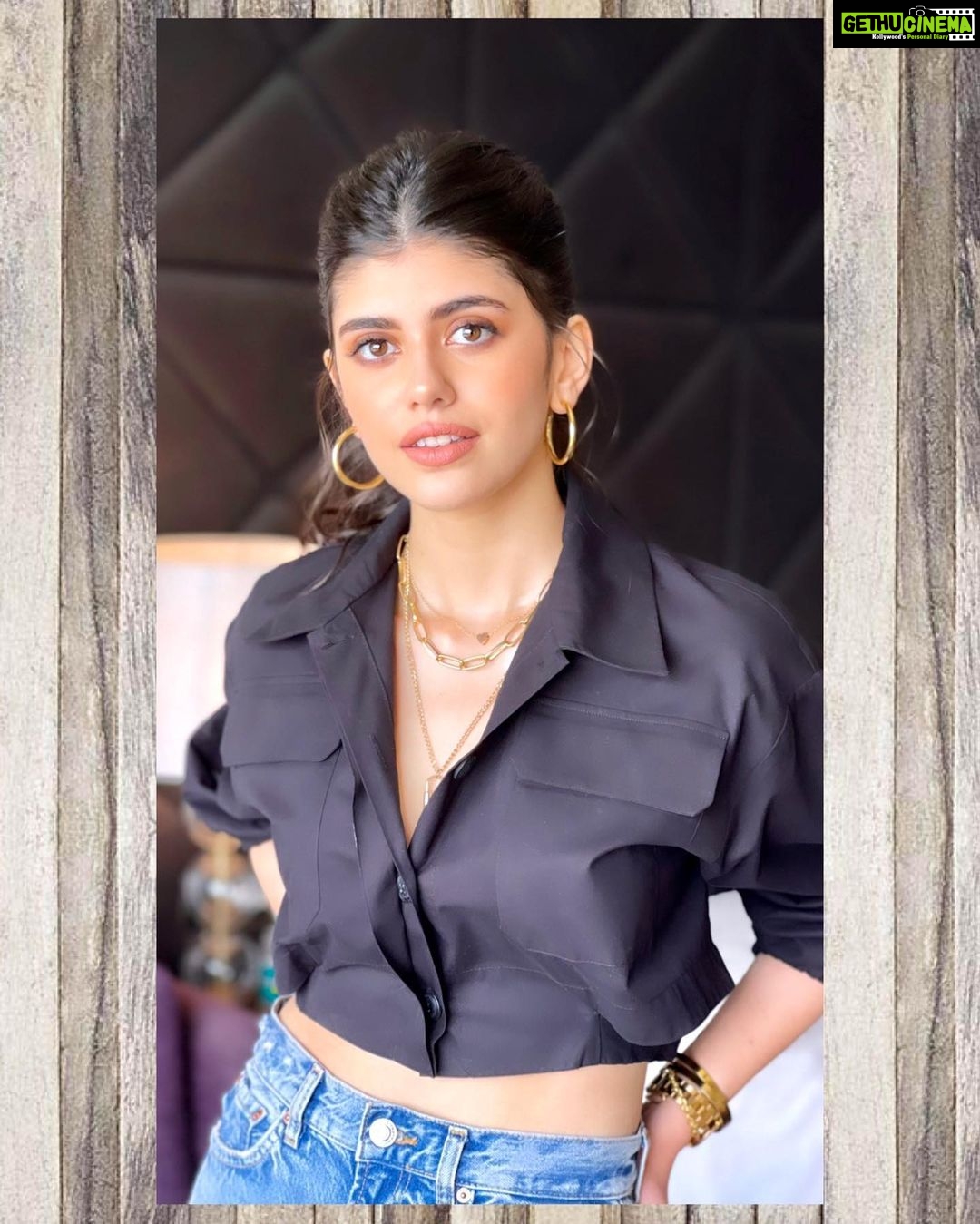 Actress Sanjana Sanghi HD Instagram Photos and Wallpapers March 2021 ...
