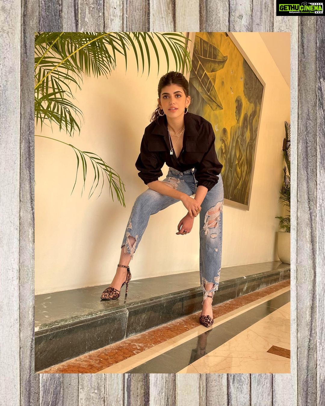 Sanjana Sanghi Instagram – T’was a Dress for Press kinda day ...