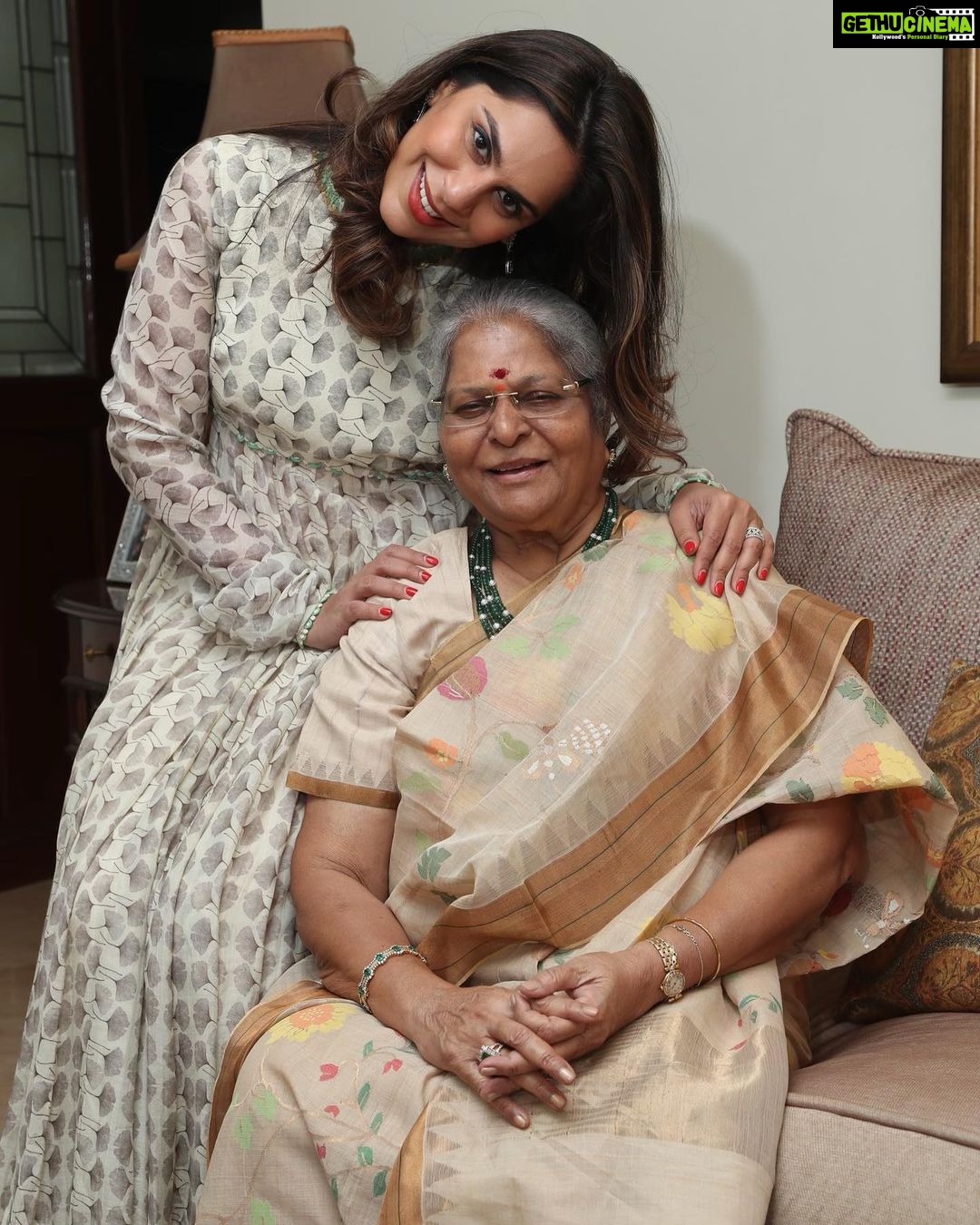 Upasana Kamineni Instagram – They say – behind every successful man ...