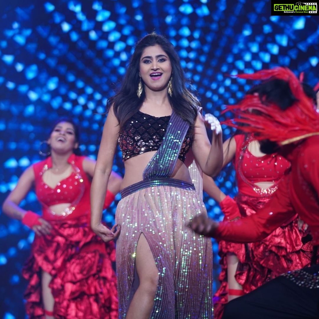 Varshini Sounderajan Instagram – Launch of #comedystars Happy to be ...