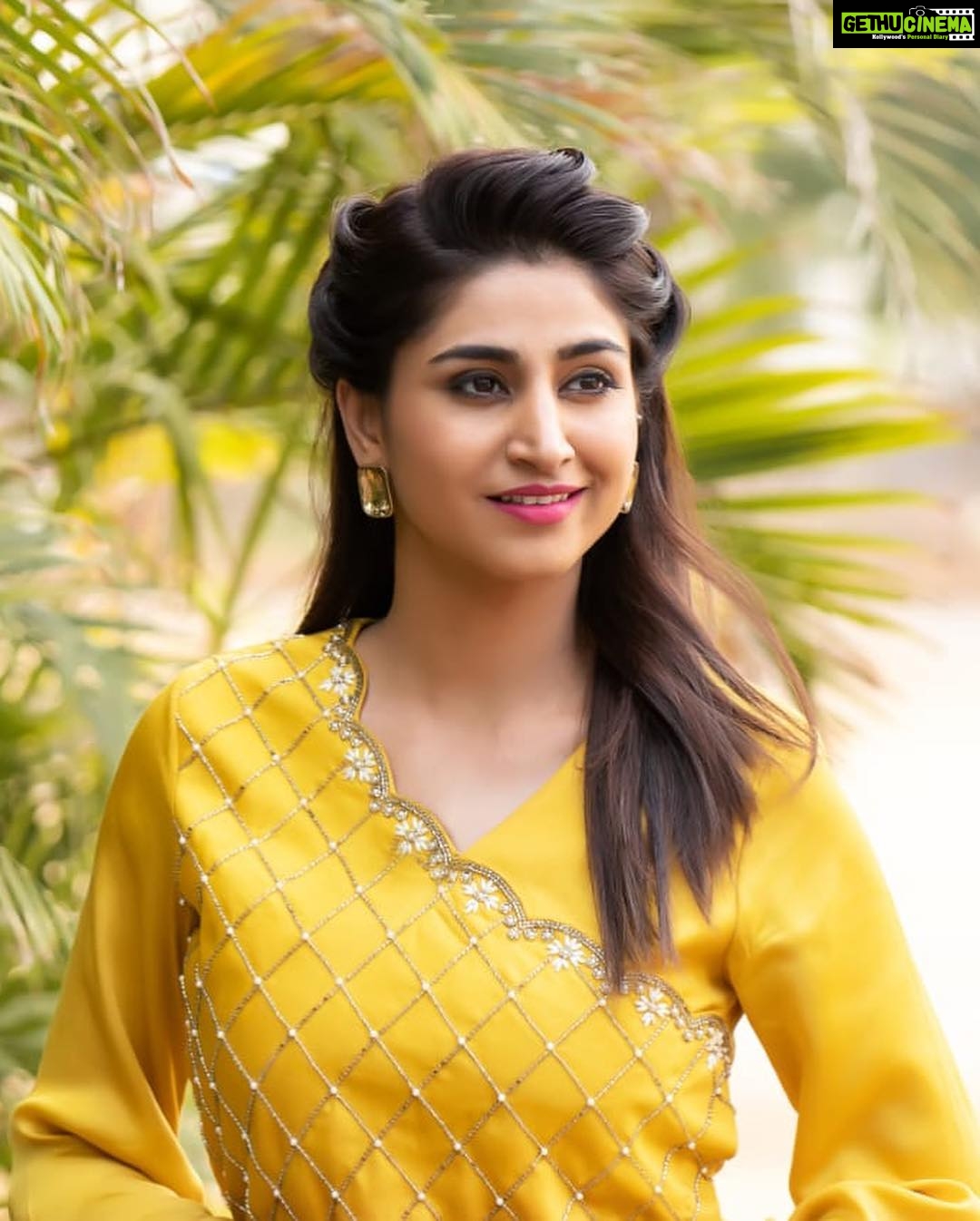 Varshini Sounderajan Instagram – For #patas2 Styled by @impriyankasahajananda 💫 Outfit ...