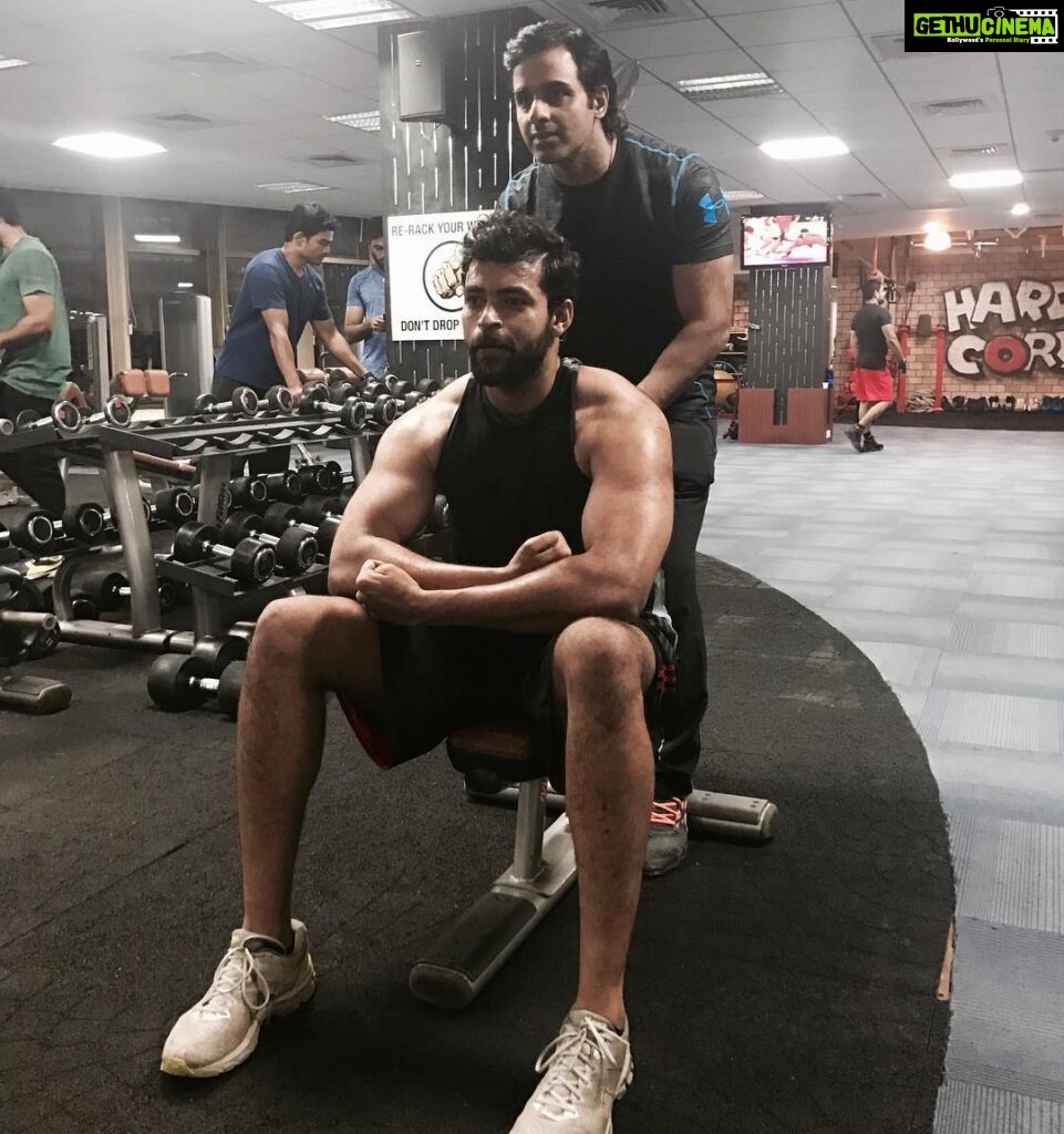 Varun Tej Instagram - Sunday chills - Gethu Cinema