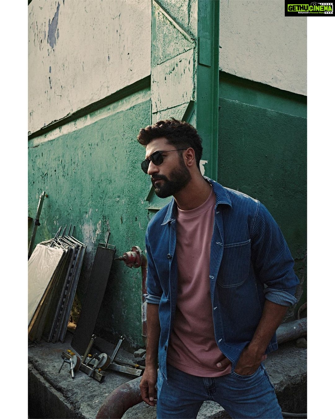 Actor Vicky Kaushal HD Photos and Wallpapers May 2022 - Gethu Cinema