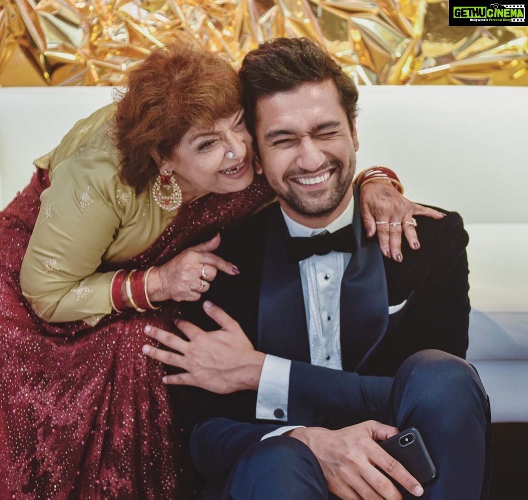 Actor Vicky Kaushal HD Instagram Photos and Wallpapers August 2020 ...