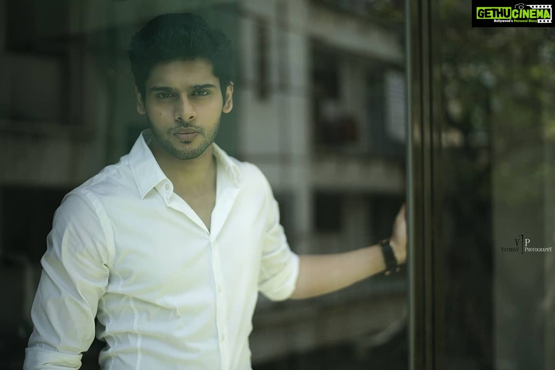 Actor Abhimanyu Dasani HD Photos and Wallpapers May 2020 | Gethu Cinema