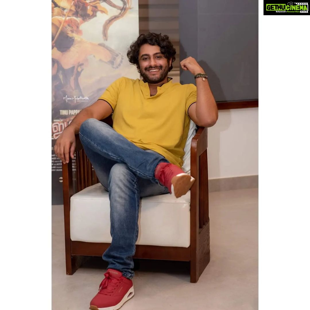 Actor Antony Varghese HD Photos and Wallpapers February 2022 | Gethu Cinema
