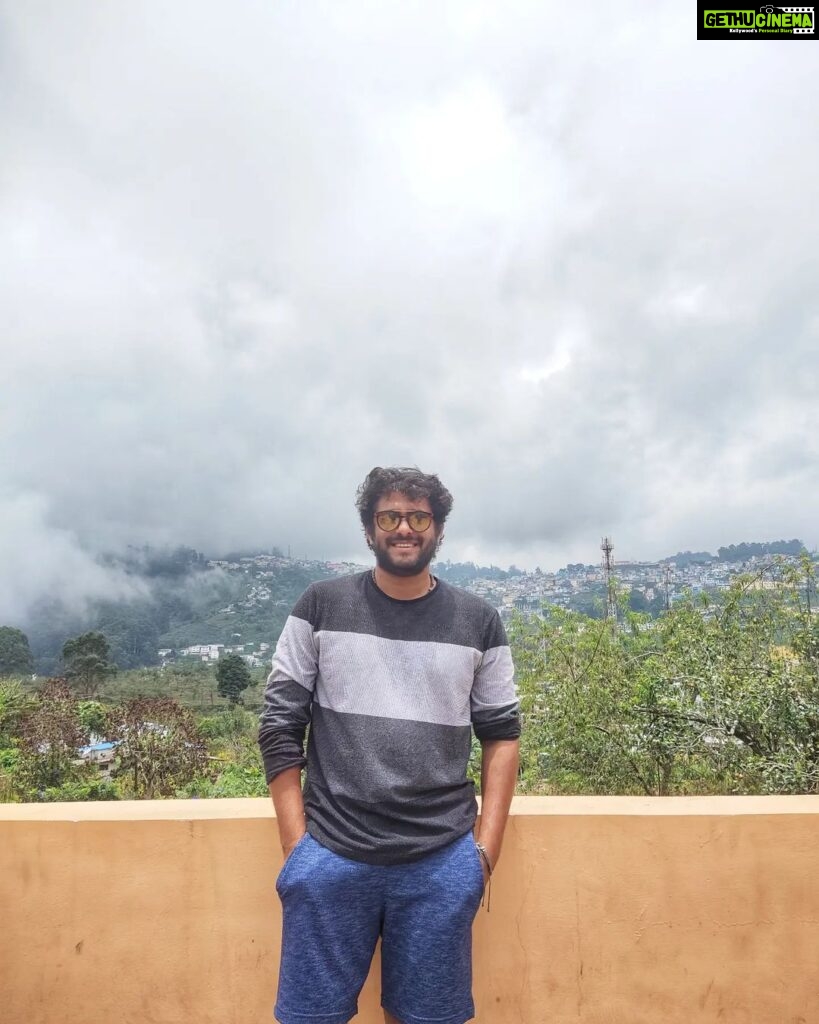 Actor Antony Varghese HD Photos and Wallpapers October 2022 - Gethu Cinema