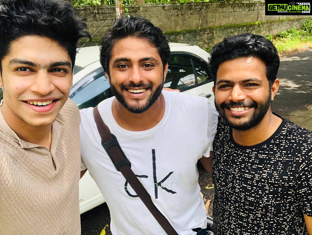Antony Varghese Instagram – @roshan_abdul_rahoof @vineeth_vishwam ...
