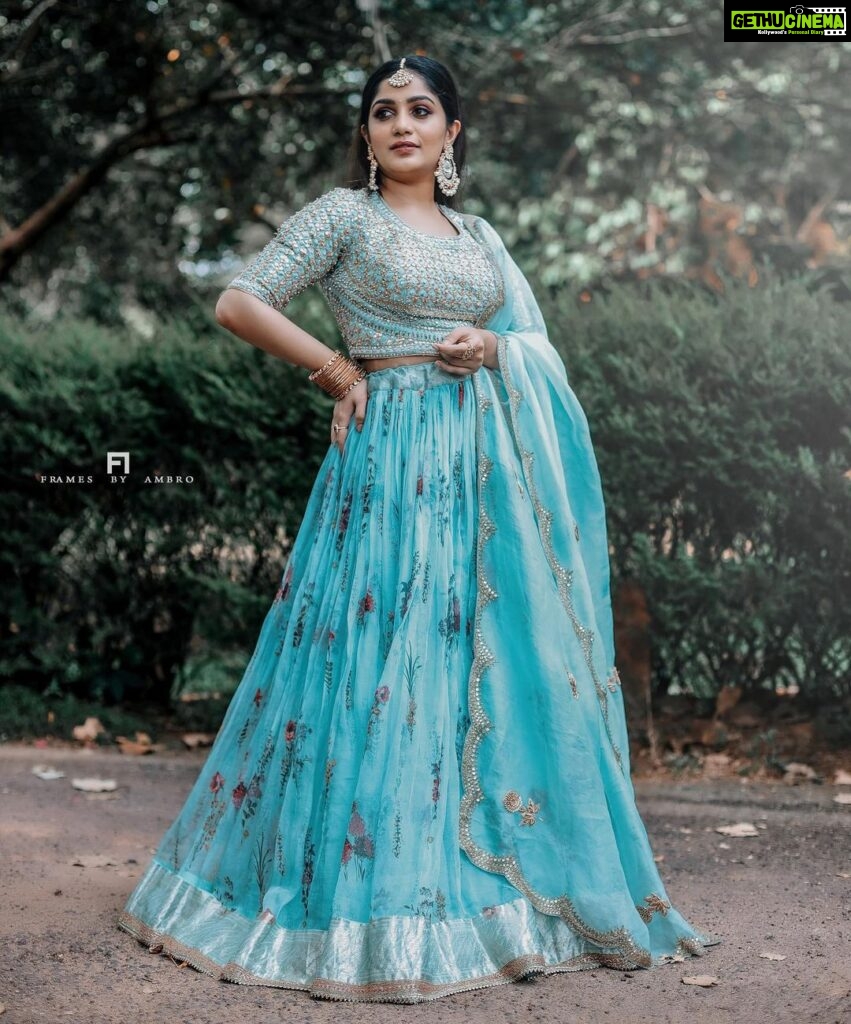 Actress Arya Hd Photos And Wallpapers June 2022 Gethu Cinema