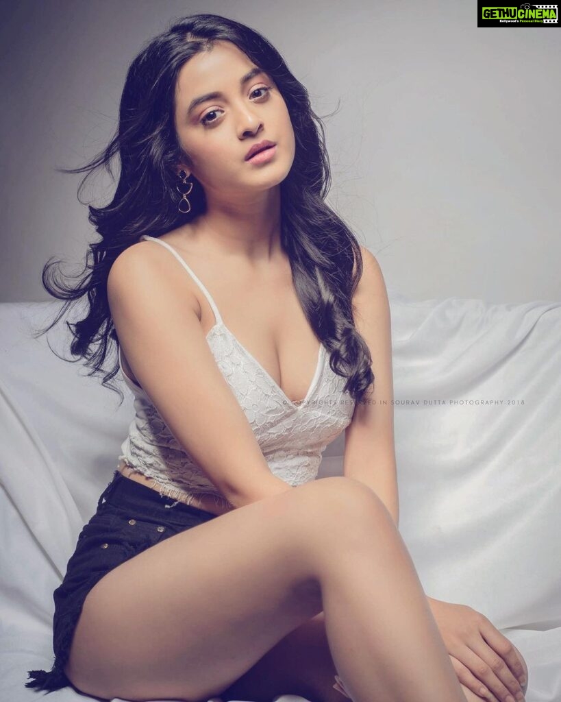 Darshana Banik Instagram – You gain strength, courage and confidence by every experience in ...