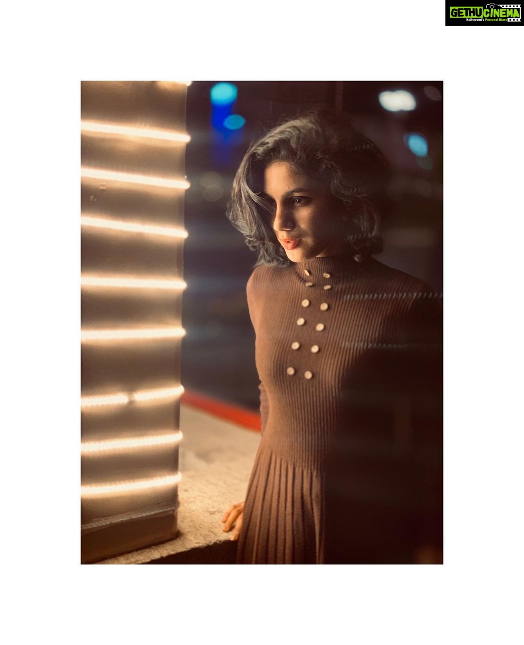 Deepa Thomas Instagram – Lights will guide you home and ignite your ...