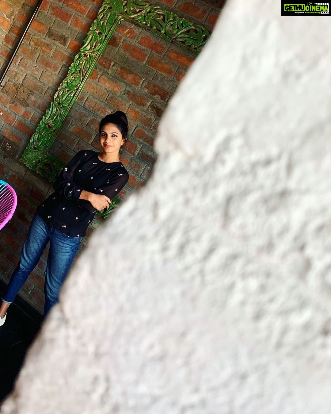 Deepa Thomas Instagram – Follow your dreams and the universe will open ...