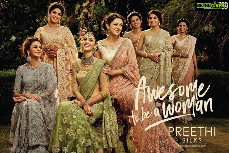 Deepa Thomas Instagram – Preethi silks 😊 Photographer ...