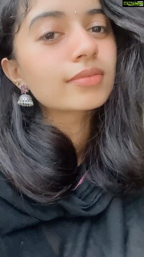 Actress Harija HD Instagram Photos and Wallpapers June 2022 | Gethu Cinema