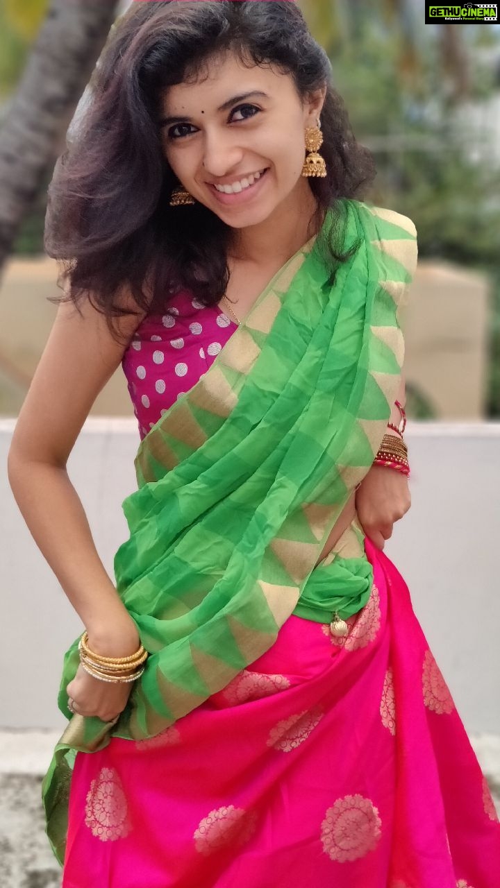 Harija Instagram – Couldn’t stop dancing for this beautiful song🙈 ️ ...