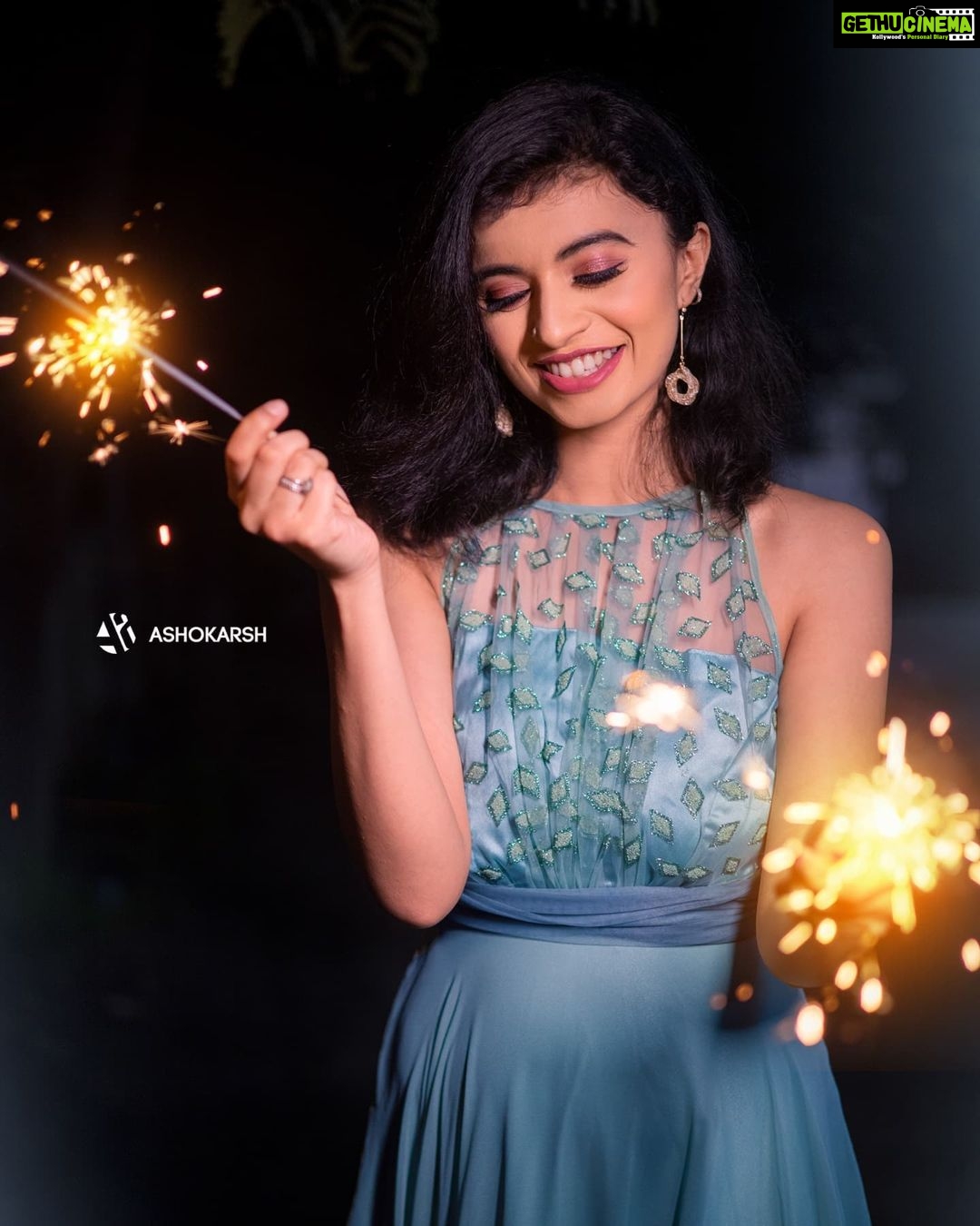 Actress Harija HD Photos and Wallpapers November 2021 - Gethu Cinema