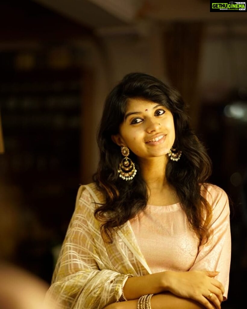 Actress Harija HD Instagram Photos and Wallpapers December 2020 | Gethu ...
