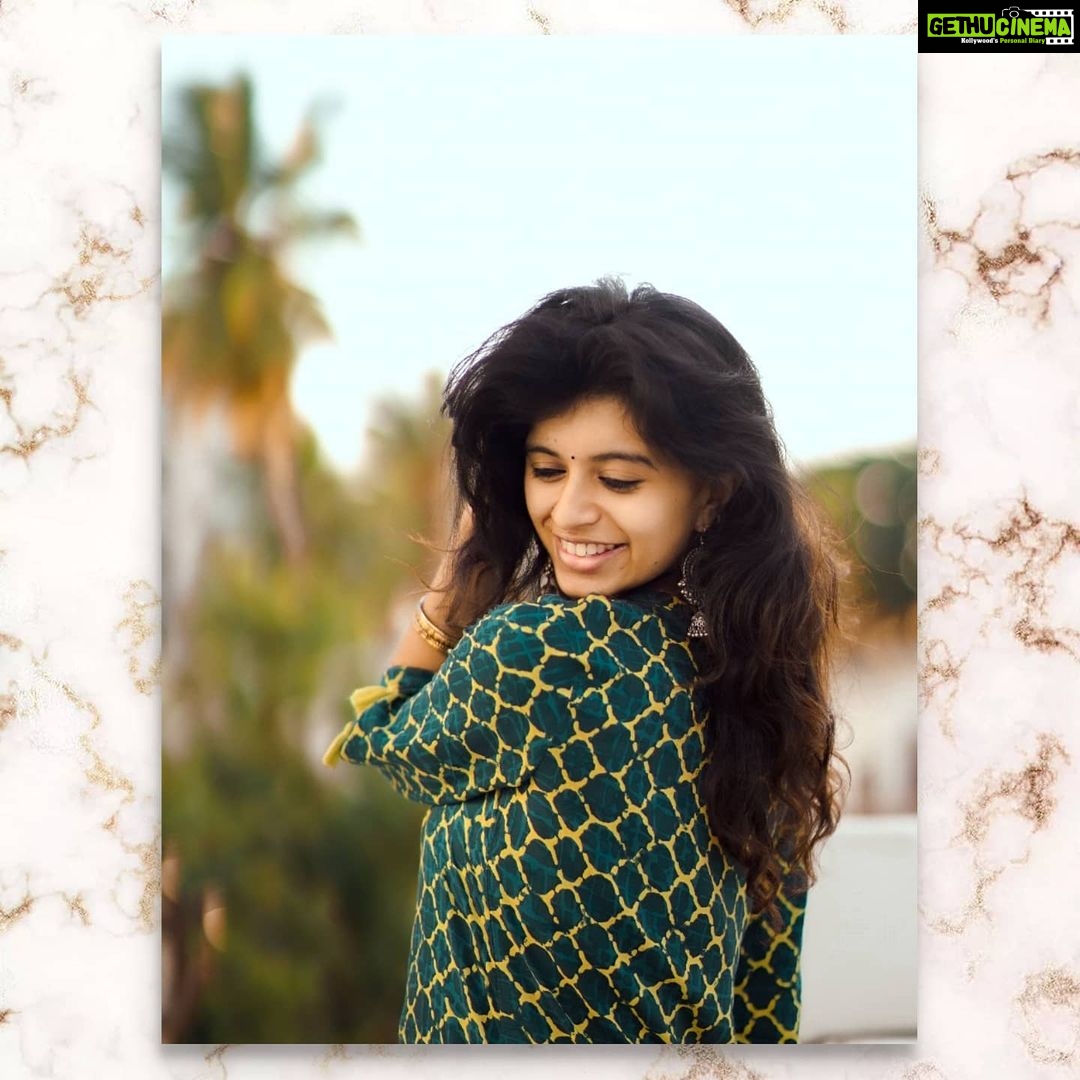 Harija Instagram – 🌼💚 Comment ur favourite thought😍 Pc – @harikgraphy 👍 ...