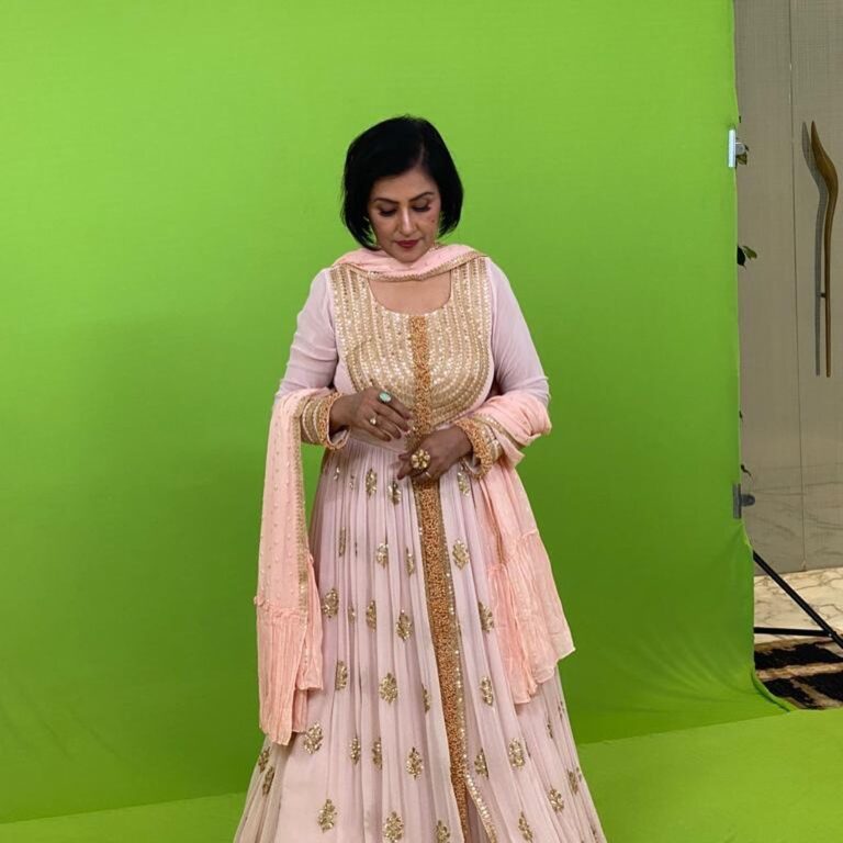 Actress Madhushree HD Photos and Wallpapers August 2022 - Gethu Cinema
