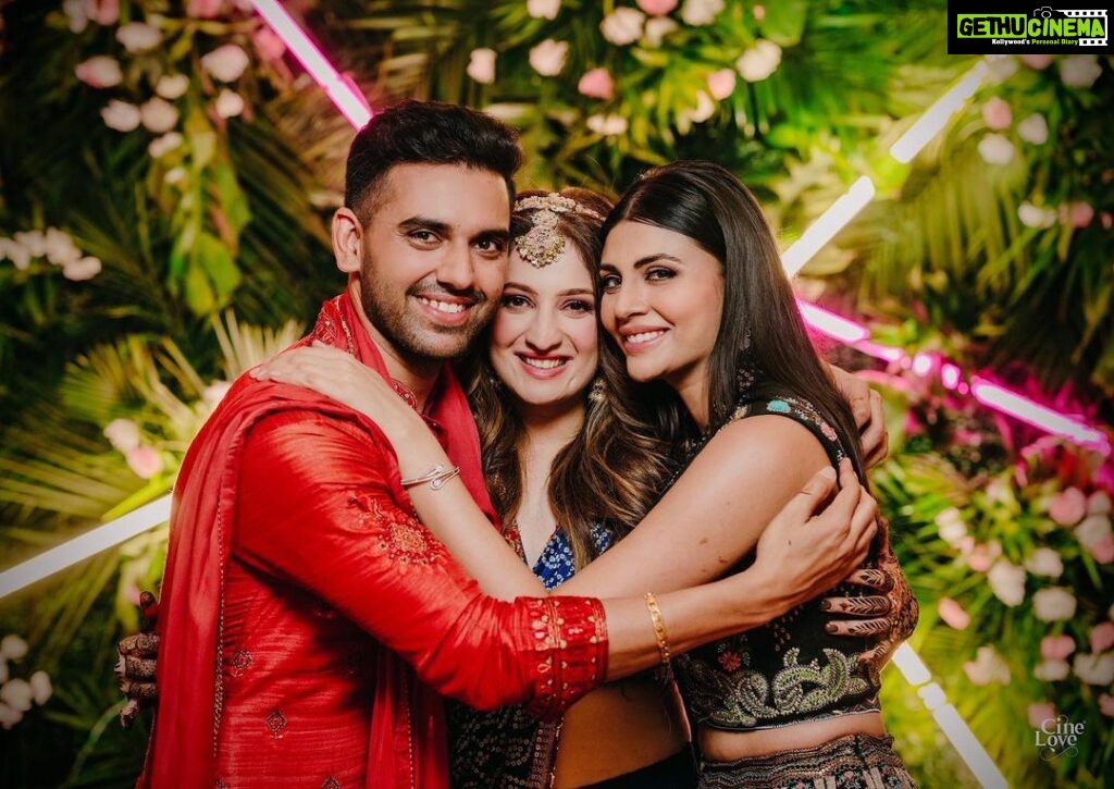 Actress Malti Chahar HD Instagram Photos and Wallpapers June 2022 ...
