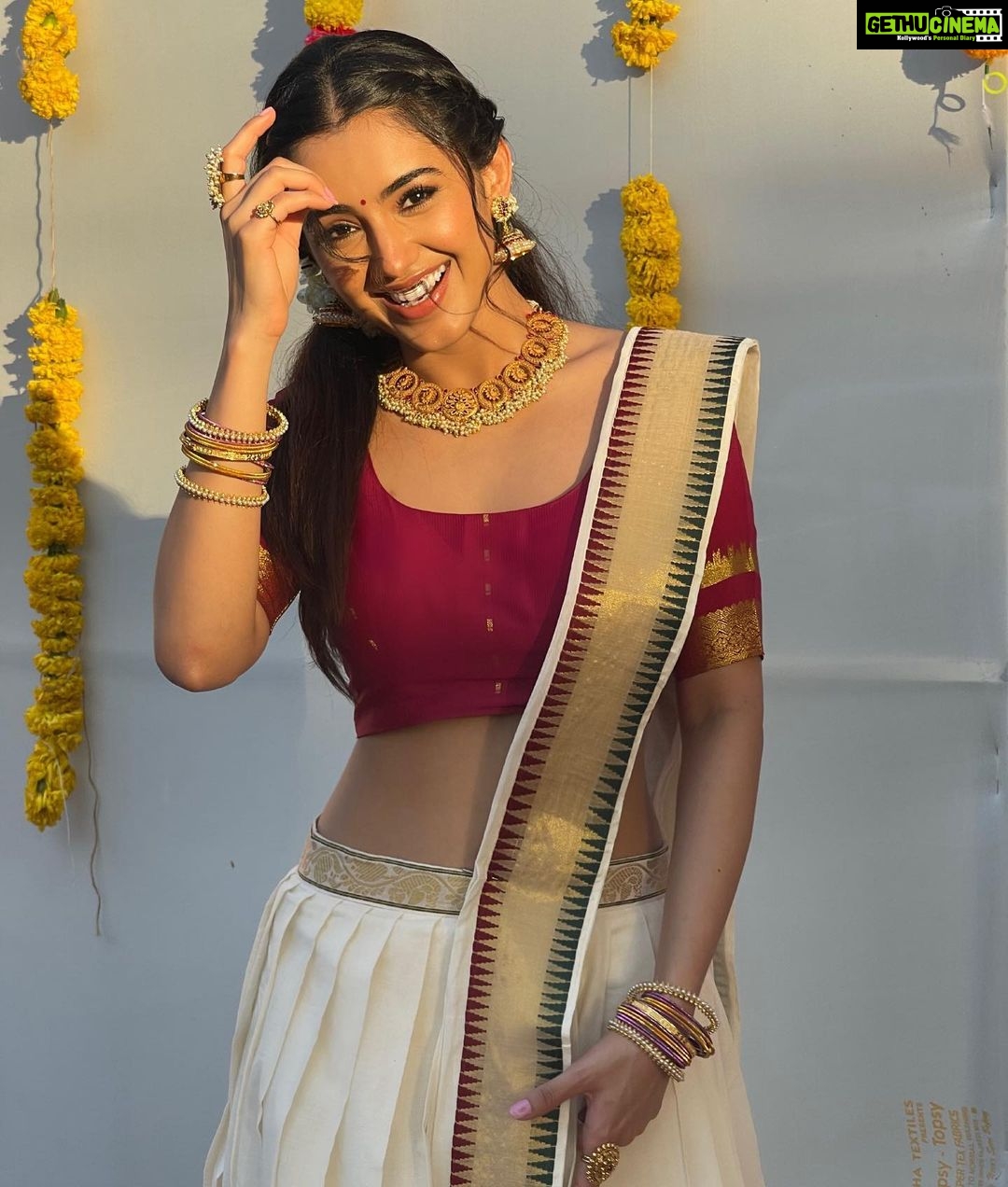 Actress Malvika Sharma HD Instagram Photos and Wallpapers September ...