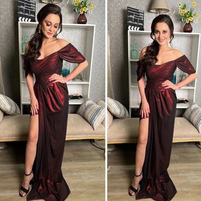 Actress Minissha Lamba Instagram Post Photos - Gethu Cinema