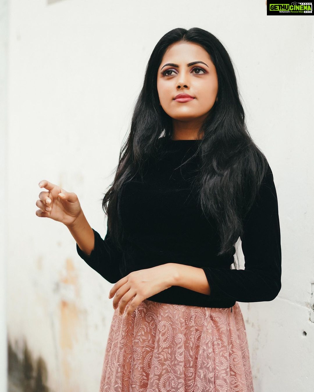 Actress Sreevidya Nair HD Instagram Photos and Wallpapers January 2021 | Gethu Cinema