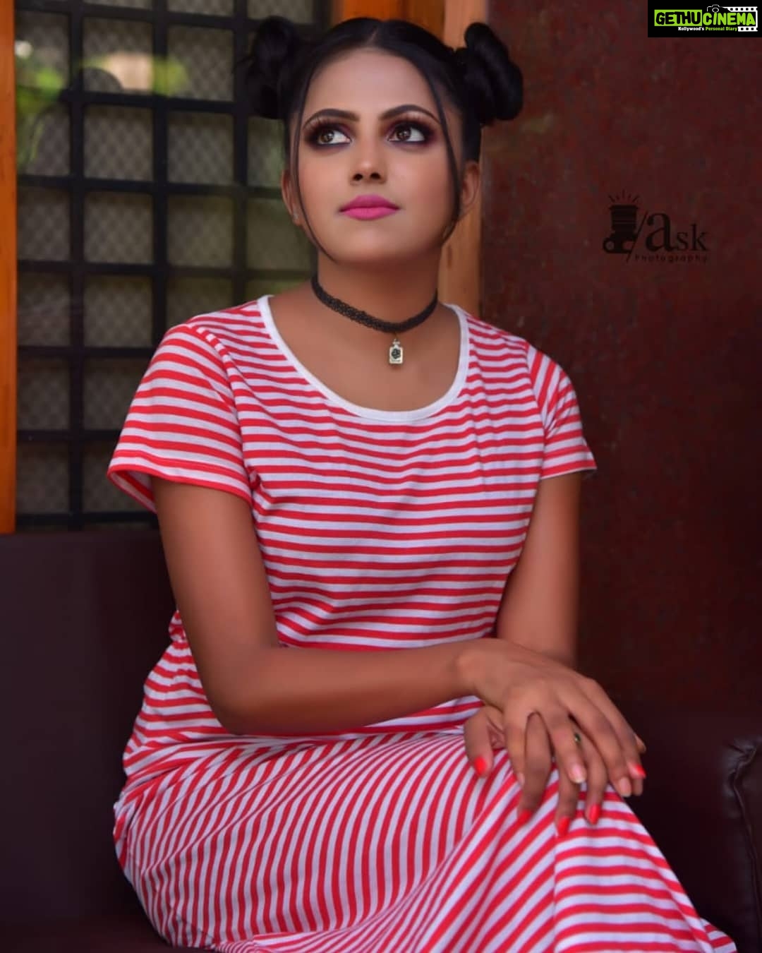 Sreevidya Nair Instagram – Captured by @a_sk_photography Hair and make ...