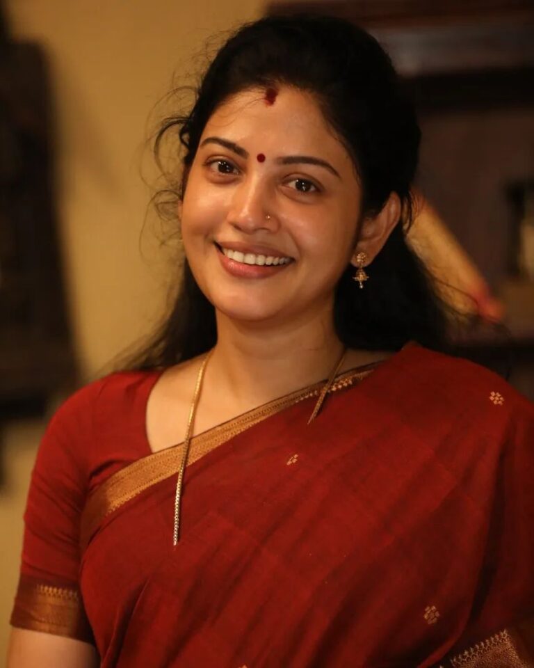 Sshivada Wiki, Biography, Age, Gallery, Spouse and more