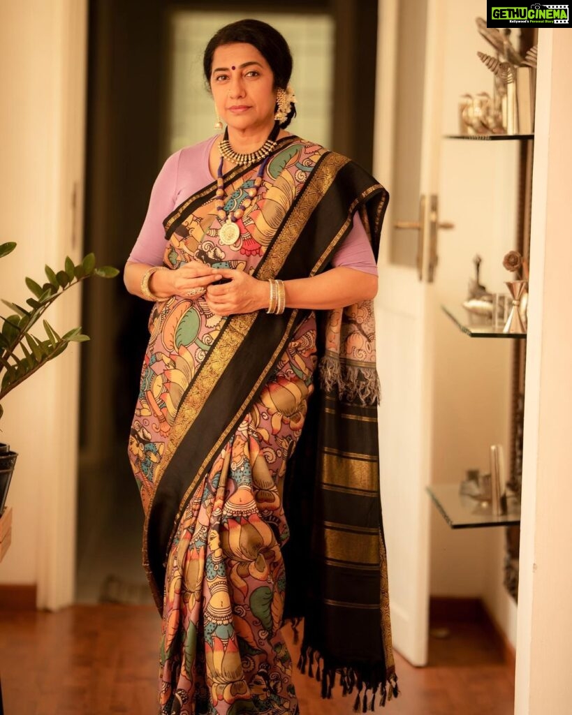 Actress Suhasini Maniratnam HD Photos and Wallpapers October 2022 ...