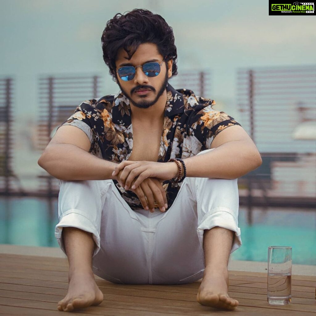 Actor Teja Sajja HD Photos and Wallpapers December 2020 - Gethu Cinema