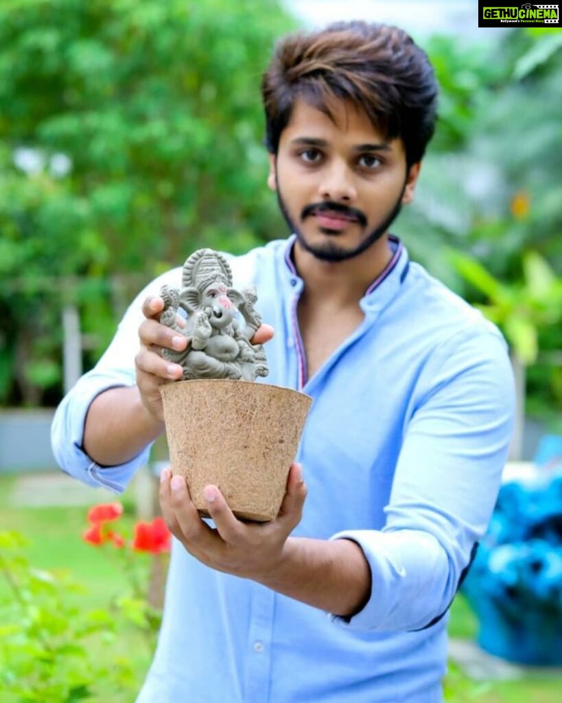 Teja Sajja Instagram - Mana Tollywood lo unna All India Andagadu, 1001 pillala gundelalani ...