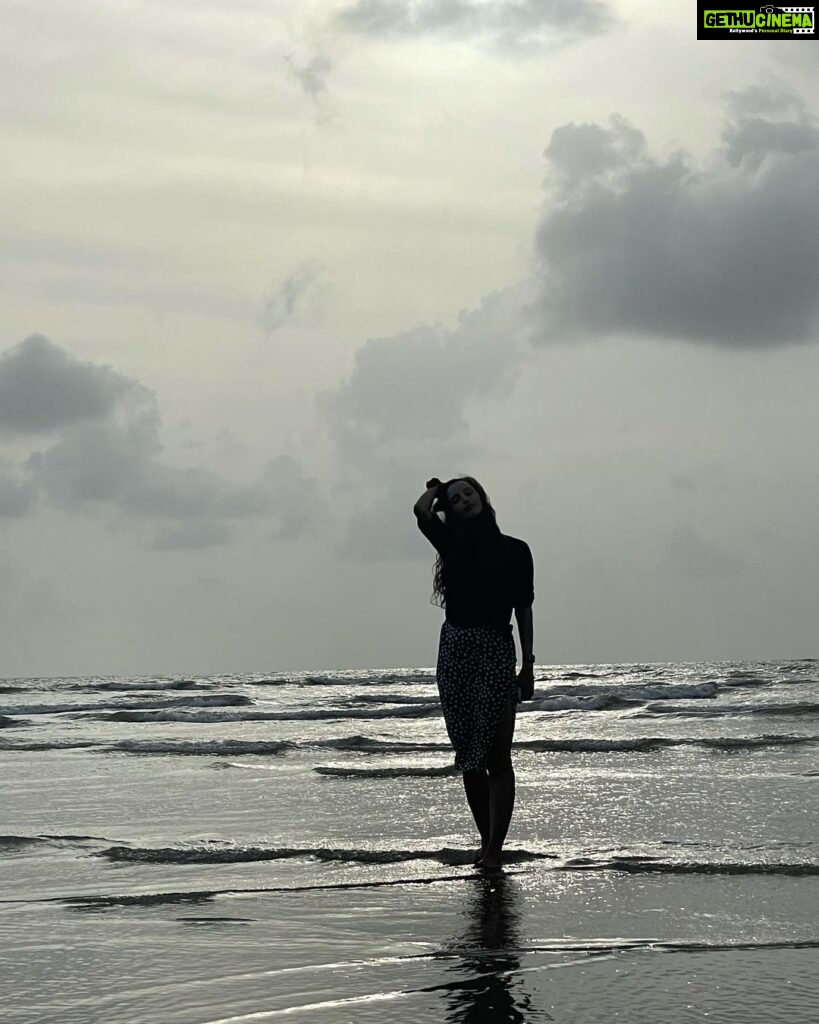 Actor Tripti Dimri HD Instagram Photos and Wallpapers October 2021 ...