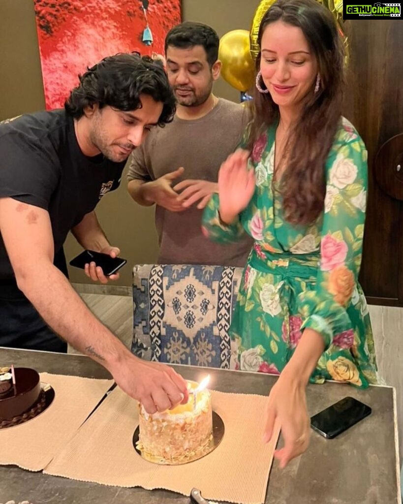 Actor Tripti Dimri HD Instagram Photos and Wallpapers March 2022 ...