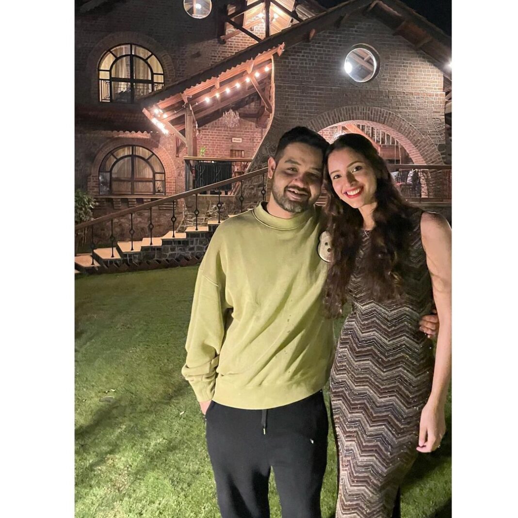 Actor Tripti Dimri HD Photos and Wallpapers January 2022 | Gethu Cinema