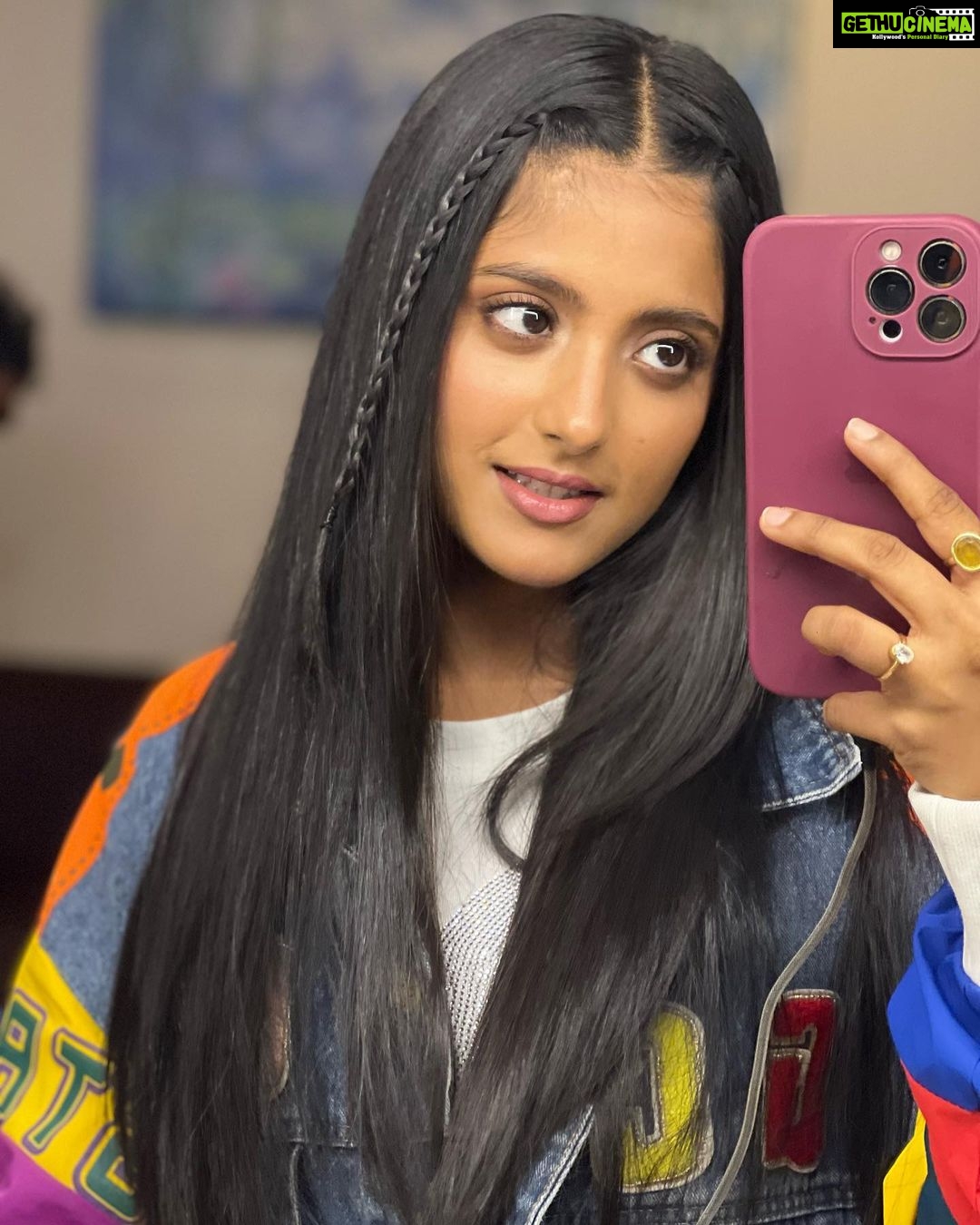 Ulka Gupta Instagram – 🌈 MUA @makeupbyajitha #ulka #photoshoots # ...