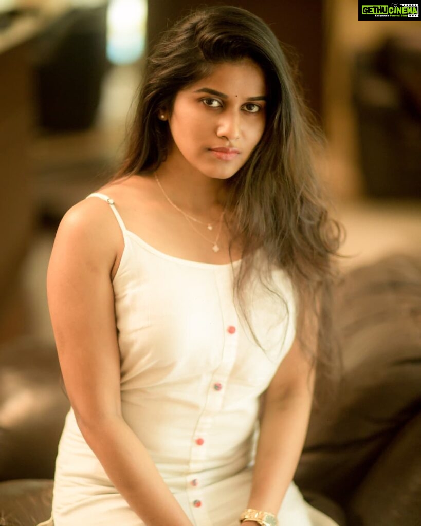 Actress Aadhirai Soundarajan HD Photos and Wallpapers December 2021 ...