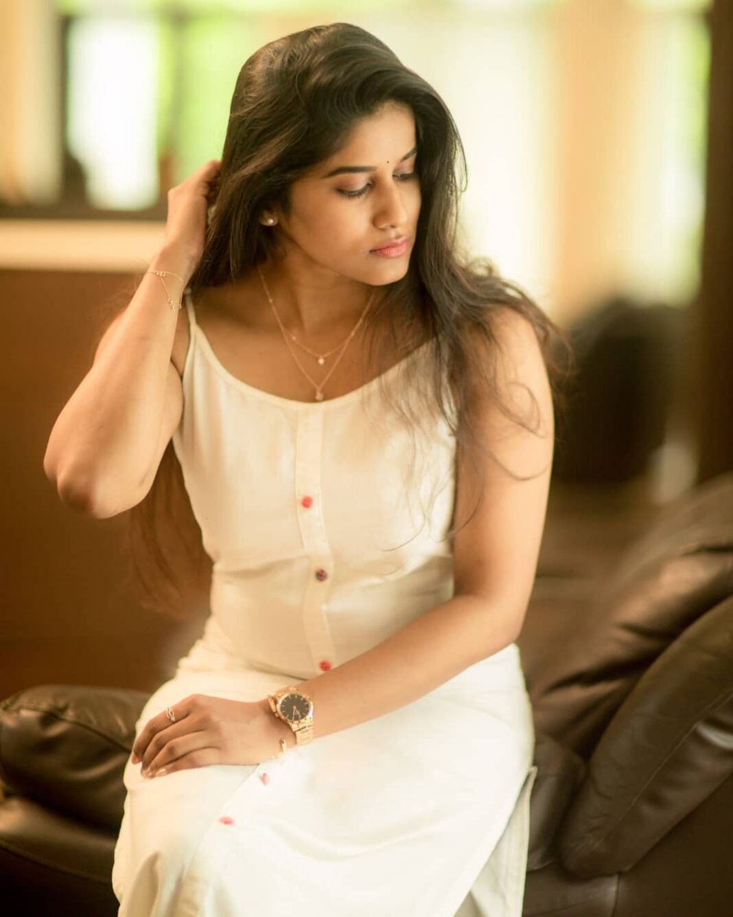 Actress Aadhirai Soundarajan HD Photos and Wallpapers December 2021 ...