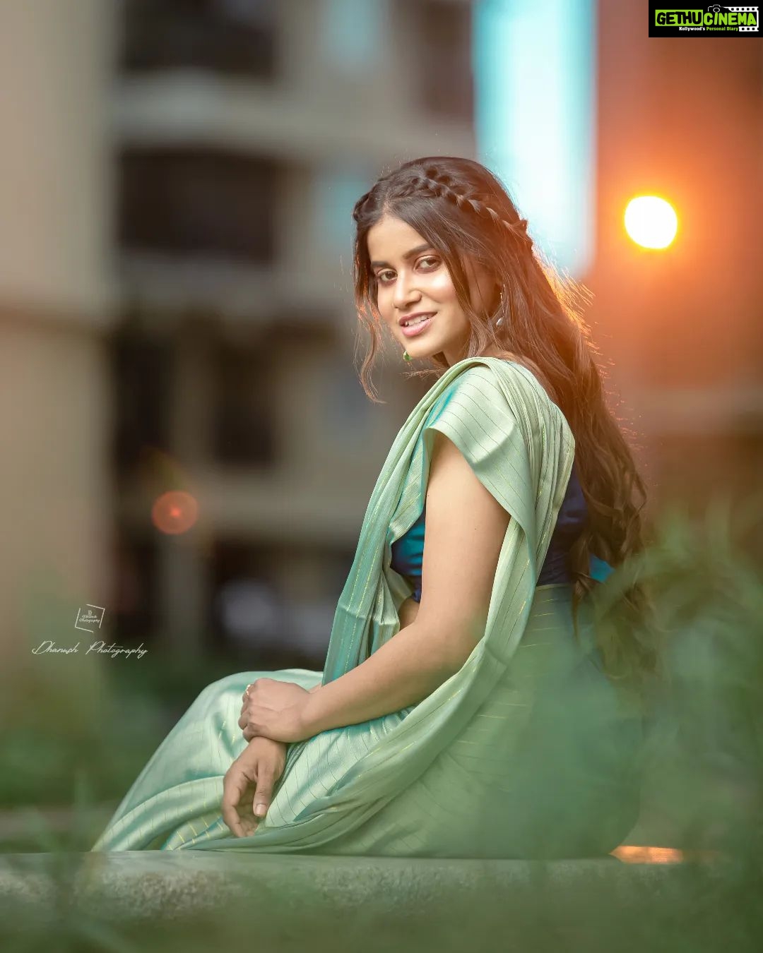 Actress Aadhirai Soundarajan HD Instagram Photos and Wallpapers April ...