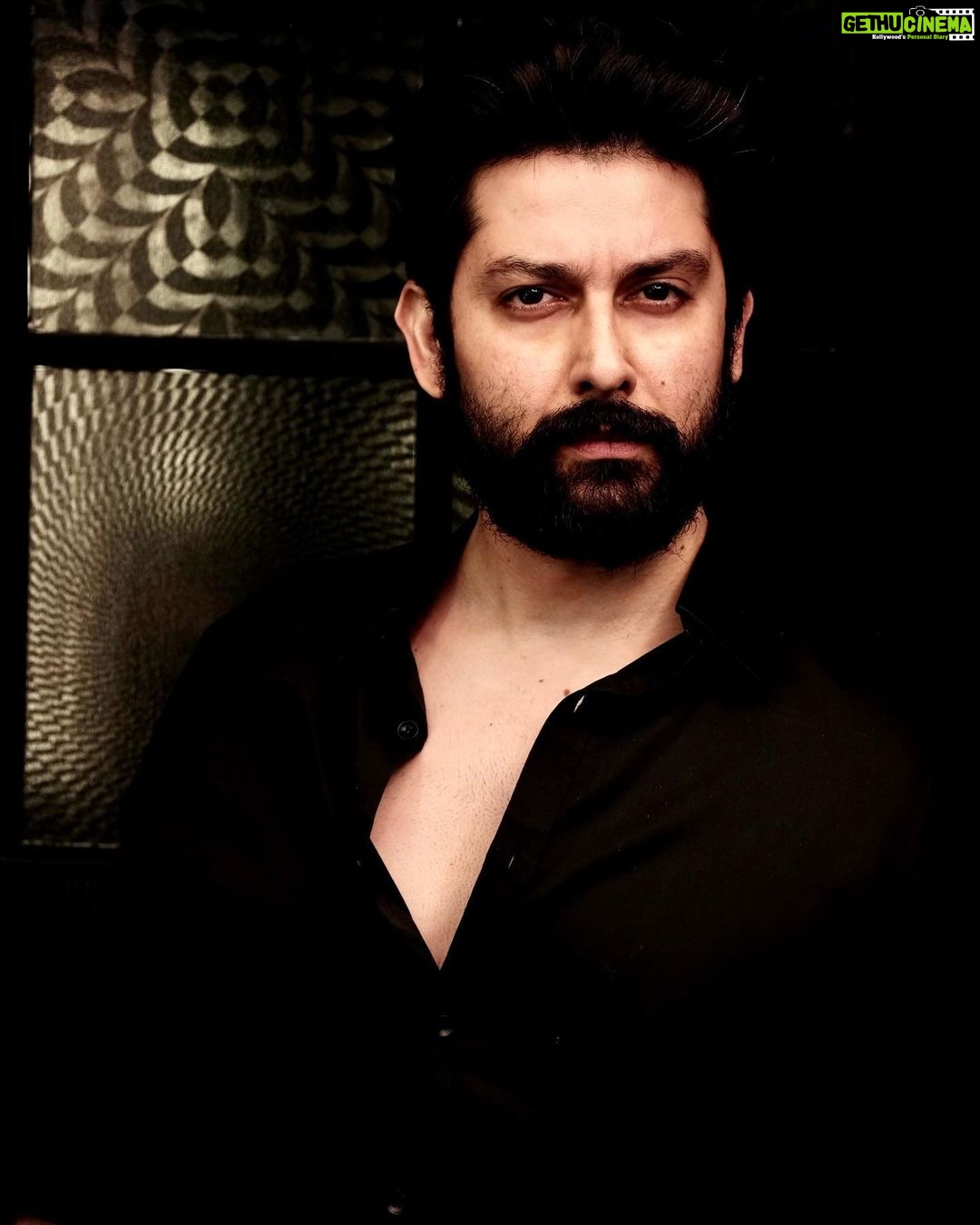 Actor Aftab Shivdasani HD Instagram Photos and Wallpapers February 2021 ...