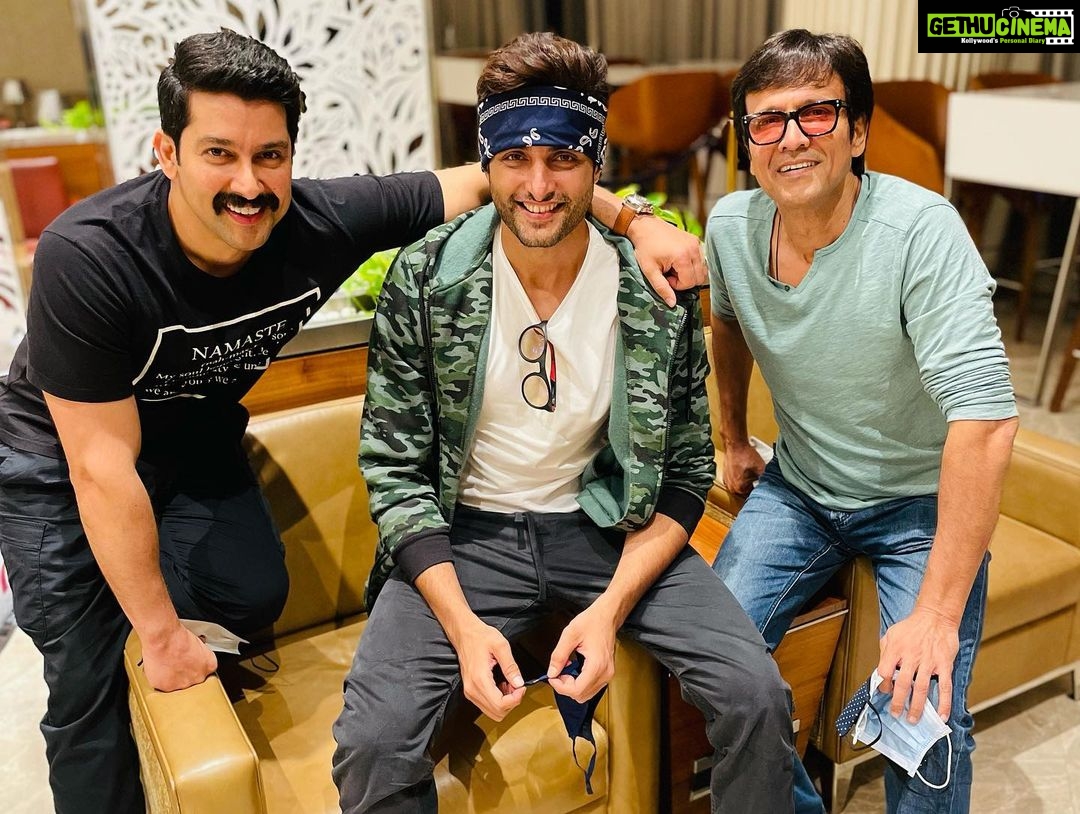 Actor Aftab Shivdasani HD Instagram Photos and Wallpapers January 2022 ...