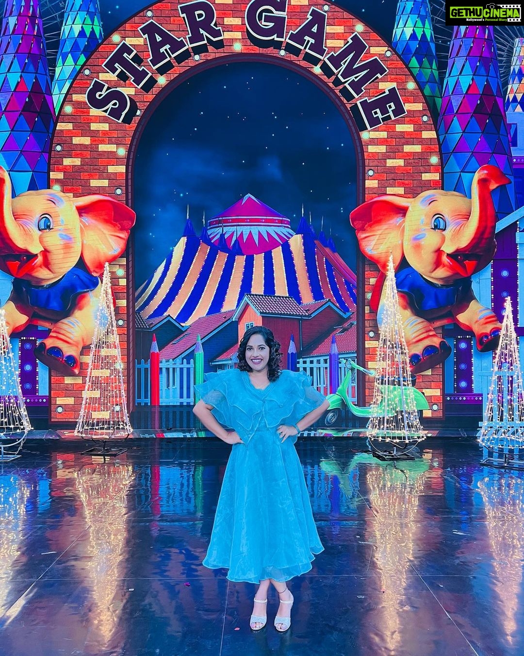 Amrutha Nair Instagram - Mine ️ @amal.nair_ @ambily__nair 🥼@dayyus ...
