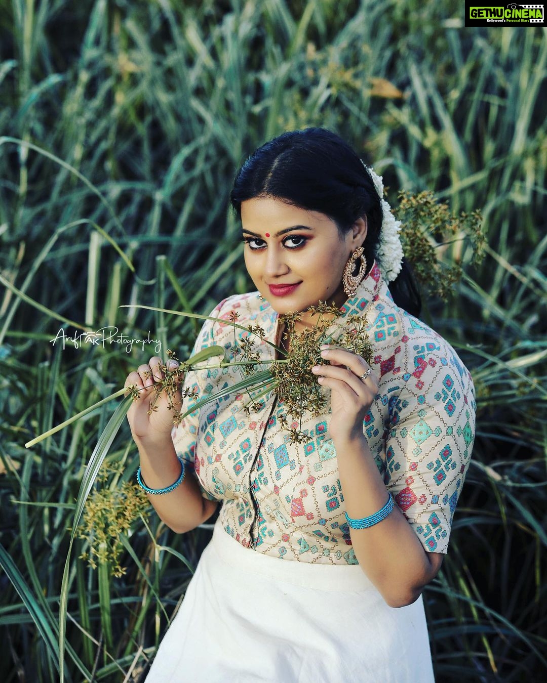 Actress Ansiba Hassan HD Instagram Photos and Wallpapers August 2021 ...