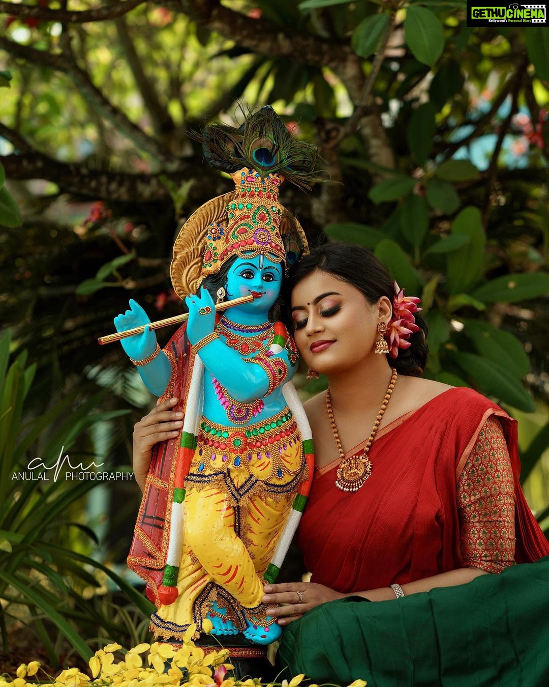 Ansiba Hassan Instagram – Throwback of last Vishu . Pc ...