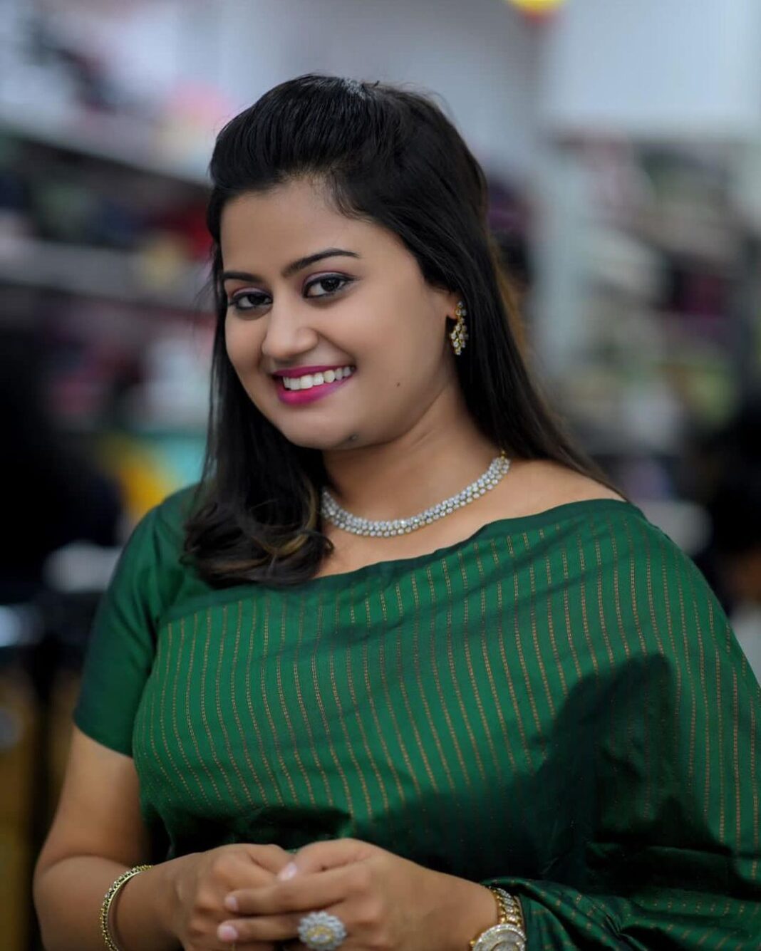 Actress Ansiba Hassan HD Photos and Wallpapers May 2023 | Gethu Cinema