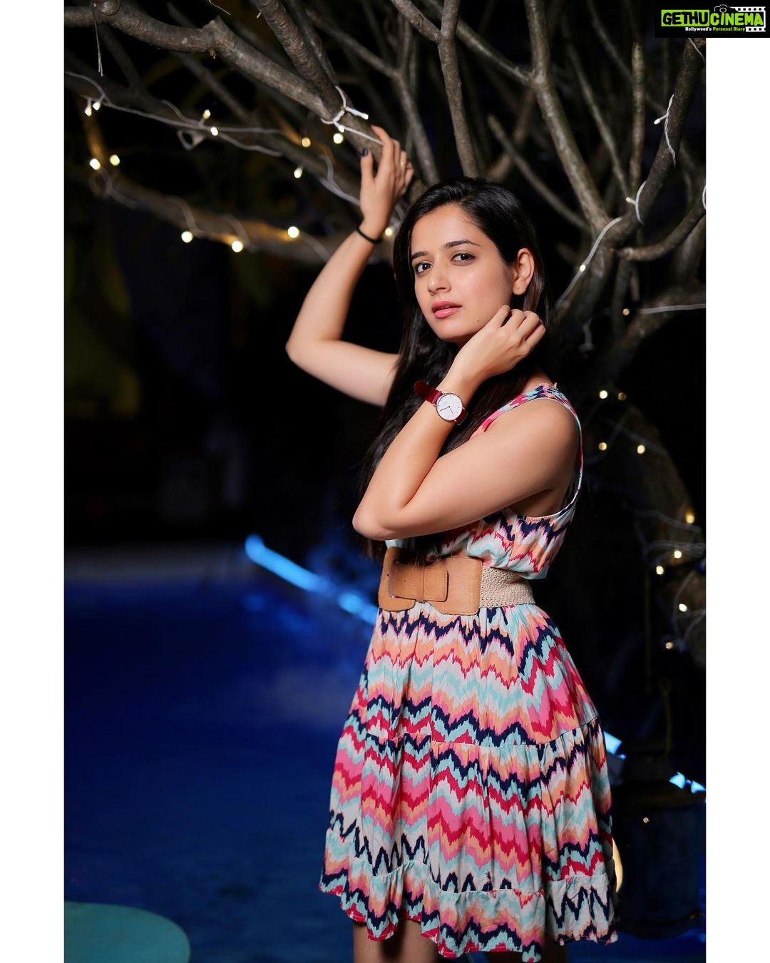 Ashika Ranganath Instagram – 800k love 💓 Thanks to all my fans, friends ...