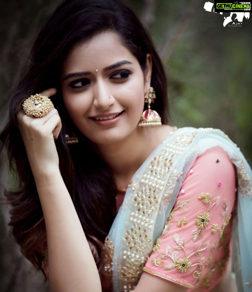 Actress Ashika Ranganath HD Instagram Photos and Wallpapers September ...