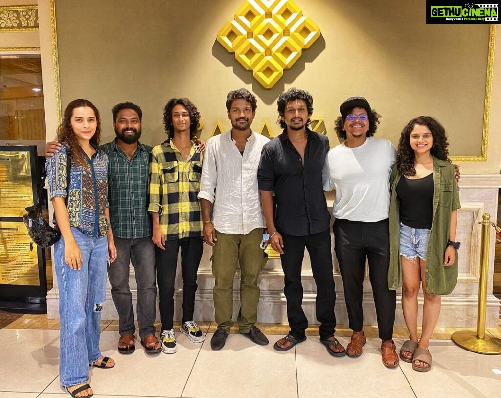 Actress Athulya Chandra HD Photos and Wallpapers August 2022 - Gethu Cinema