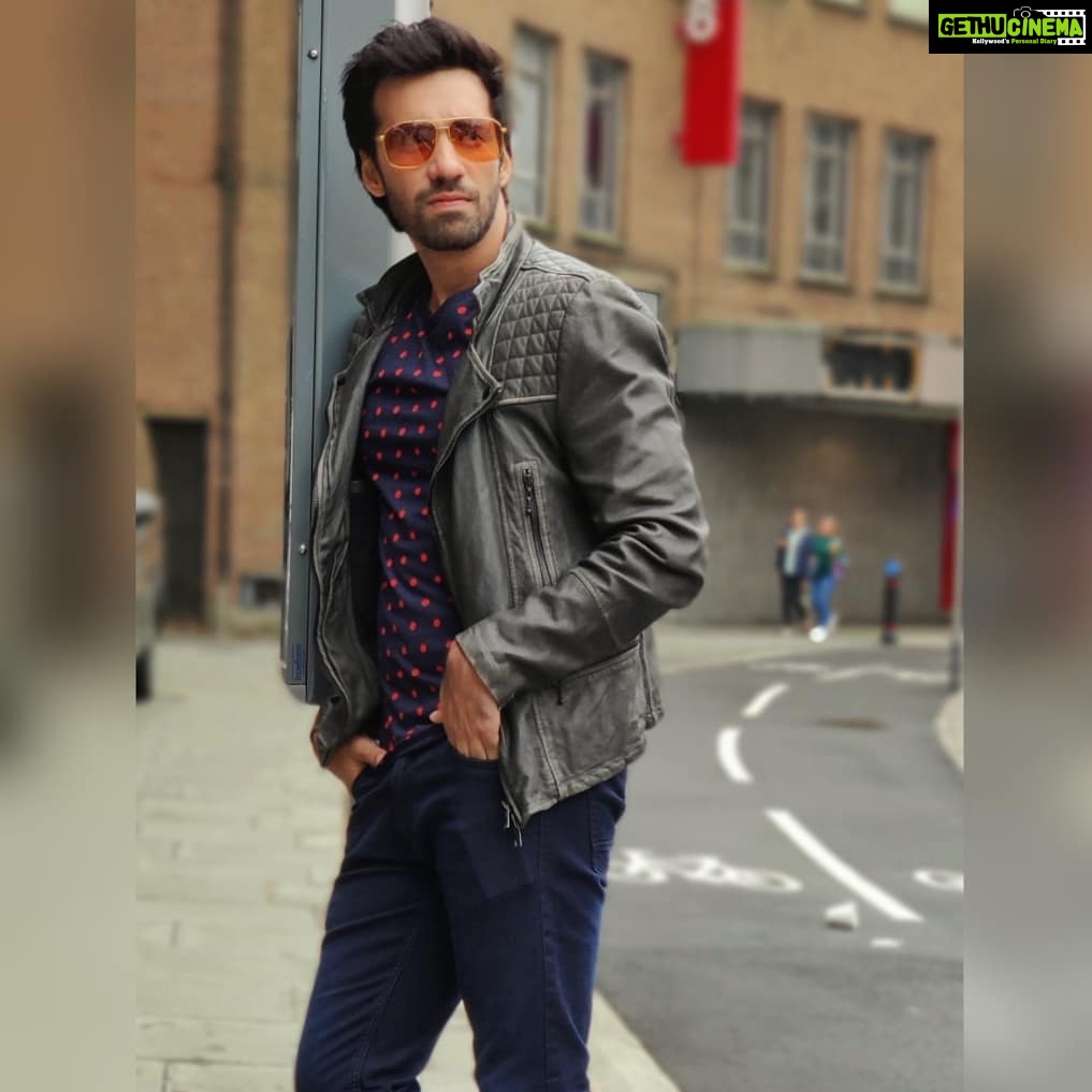 Avinash Tiwary Instagram – ‘Infinitum Nihil’ | Gethu Cinema