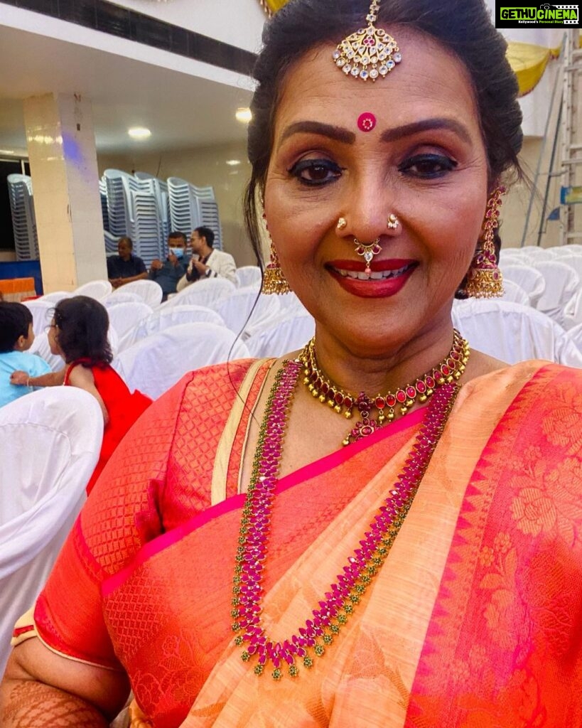 Actress Fathima Babu HD Instagram Photos and Wallpapers November 2022 ...